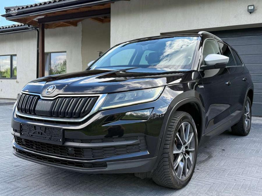 Melns Skoda Kodiaq 2021 Utena, ar dzinēja tilpumu 1.97 L un nobraukumu 238 tūkst. km par 17950 €, foto 9 vietnē AUTOMOTO.COM.LV