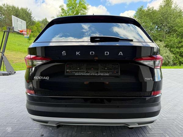 Melns Skoda Kodiaq 2021 Utena, ar dzinēja tilpumu 1.97 L un nobraukumu 238 tūkst. km par 17950 €, foto 10 vietnē AUTOMOTO.COM.LV