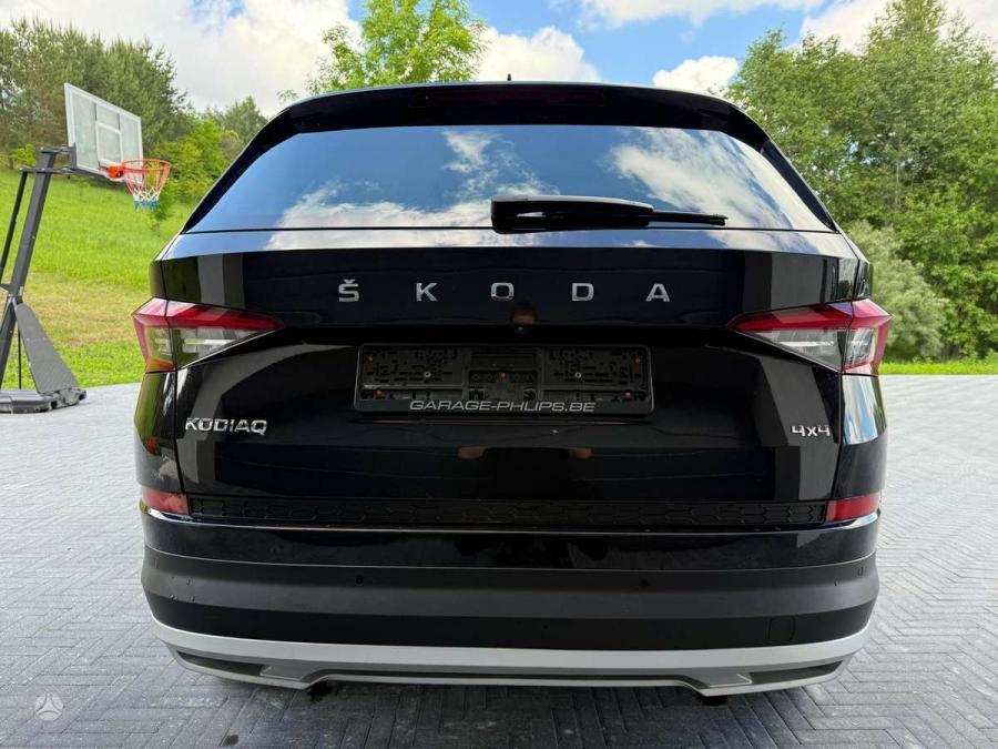 Melns Skoda Kodiaq 2021 Utena, ar dzinēja tilpumu 1.97 L un nobraukumu 238 tūkst. km par 17950 €, foto 11 vietnē AUTOMOTO.COM.LV