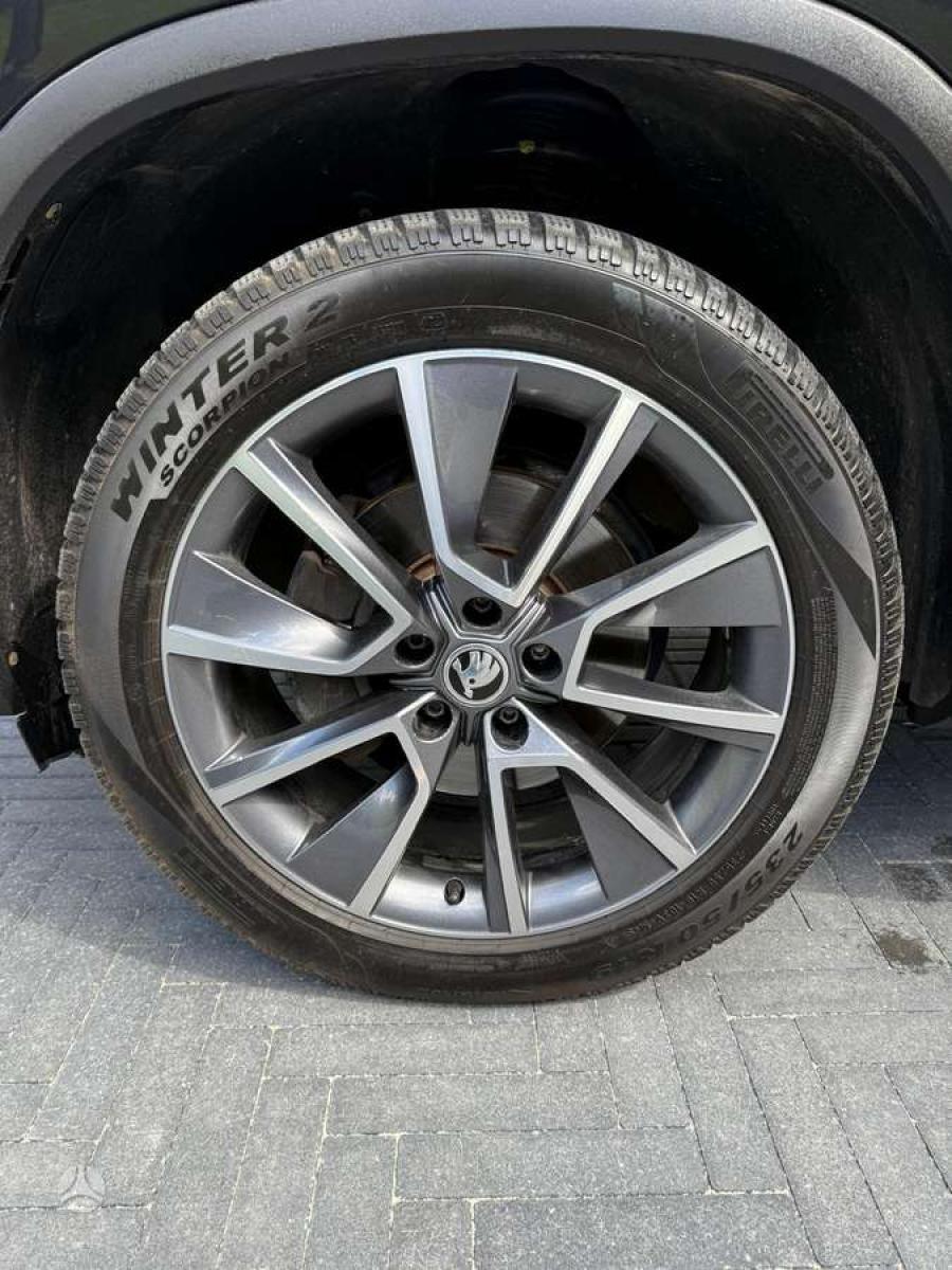 Melns Skoda Kodiaq 2021 Utena, ar dzinēja tilpumu 1.97 L un nobraukumu 238 tūkst. km par 17950 €, foto 34 vietnē AUTOMOTO.COM.LV