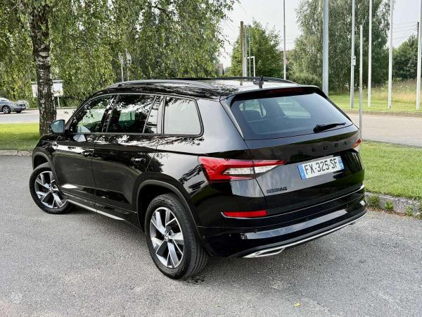 Melns Skoda Kodiaq 2021 Tauragė, ar dzinēja tilpumu 1.97 L un nobraukumu 180 tūkst. km par 22500 €, foto 8 vietnē AUTOMOTO.COM.LV