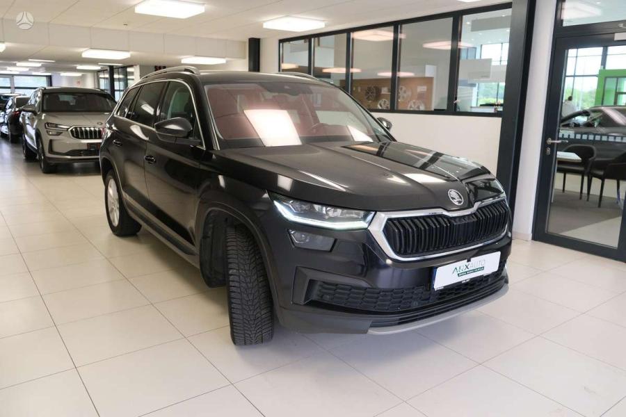 Melns Skoda Kodiaq 2021 Viļņa, ar dzinēja tilpumu 1.97 L un nobraukumu 164 tūkst. km par 25950 €, foto 4 vietnē AUTOMOTO.COM.LV