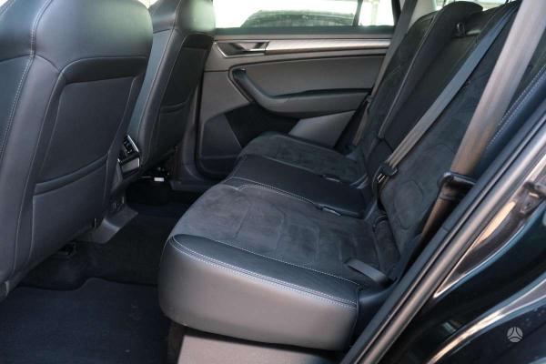 Black Skoda Kodiaq 2021 in Vilnius, with an engine capacity of 1.97 L and mileage of 164 thousand km for 25950 €, photo 8 on AUTOMOTO.COM.LV