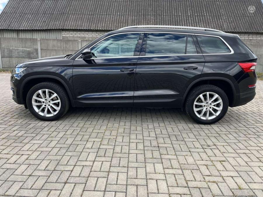 Melns Skoda Kodiaq 2021 Tauragė, ar dzinēja tilpumu 2.00 L un nobraukumu 225 tūkst. km par 17000 €, foto 3 vietnē AUTOMOTO.COM.LV