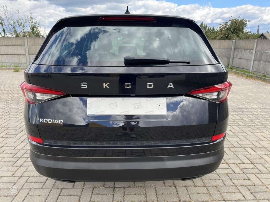 Melns Skoda Kodiaq 2021 Tauragė, ar dzinēja tilpumu 2.00 L un nobraukumu 225 tūkst. km par 17000 €, foto 5 vietnē AUTOMOTO.COM.LV