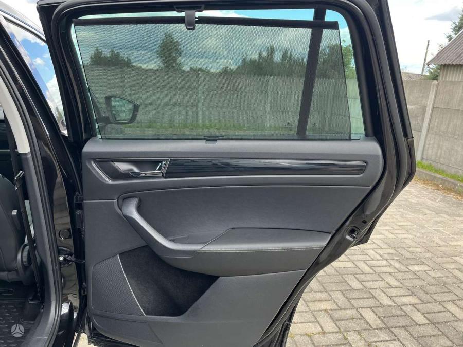 Melns Skoda Kodiaq 2021 Tauragė, ar dzinēja tilpumu 2.00 L un nobraukumu 225 tūkst. km par 17000 €, foto 14 vietnē AUTOMOTO.COM.LV