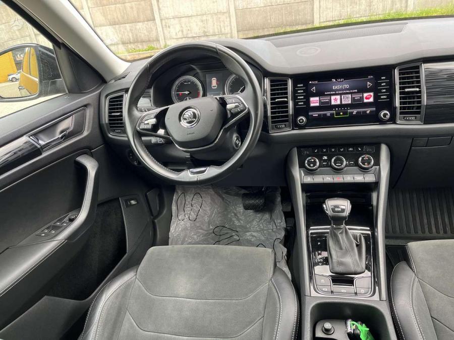 Melns Skoda Kodiaq 2021 Tauragė, ar dzinēja tilpumu 2.00 L un nobraukumu 225 tūkst. km par 17000 €, foto 15 vietnē AUTOMOTO.COM.LV