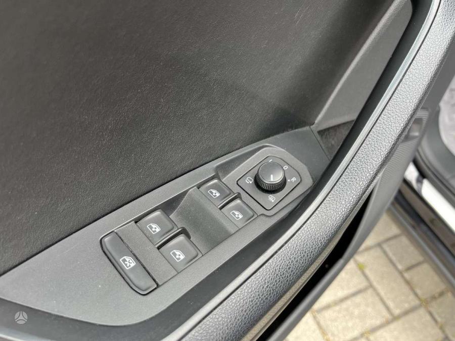 Melns Skoda Kodiaq 2021 Tauragė, ar dzinēja tilpumu 2.00 L un nobraukumu 225 tūkst. km par 17000 €, foto 21 vietnē AUTOMOTO.COM.LV