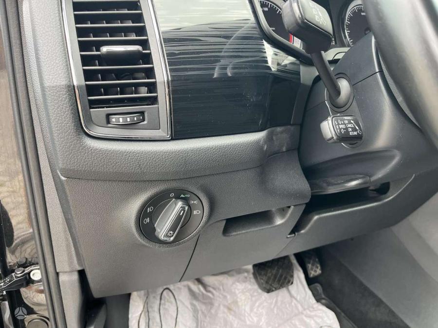Melns Skoda Kodiaq 2021 Tauragė, ar dzinēja tilpumu 2.00 L un nobraukumu 225 tūkst. km par 17000 €, foto 22 vietnē AUTOMOTO.COM.LV