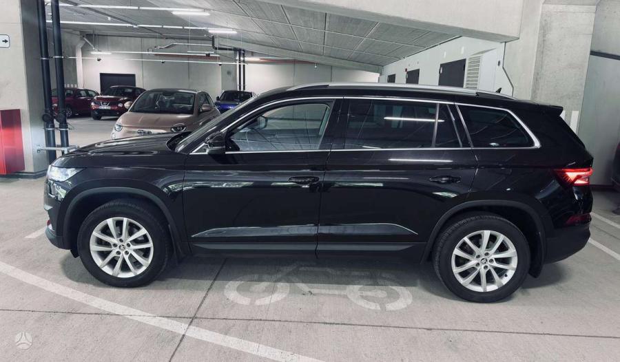 Черный Шкода Kodiaq 2021 в Вильнюс, объемом двигателя 1.97 л и пробегом 130 тыс. км за 25900 €, фото 8 на AUTOMOTO.COM.LV