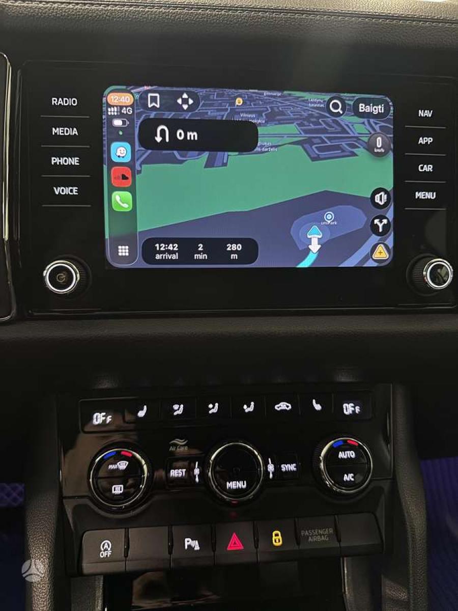 Черный Шкода Kodiaq 2021 в Вильнюс, объемом двигателя 1.97 л и пробегом 130 тыс. км за 25900 €, фото 13 на AUTOMOTO.COM.LV
