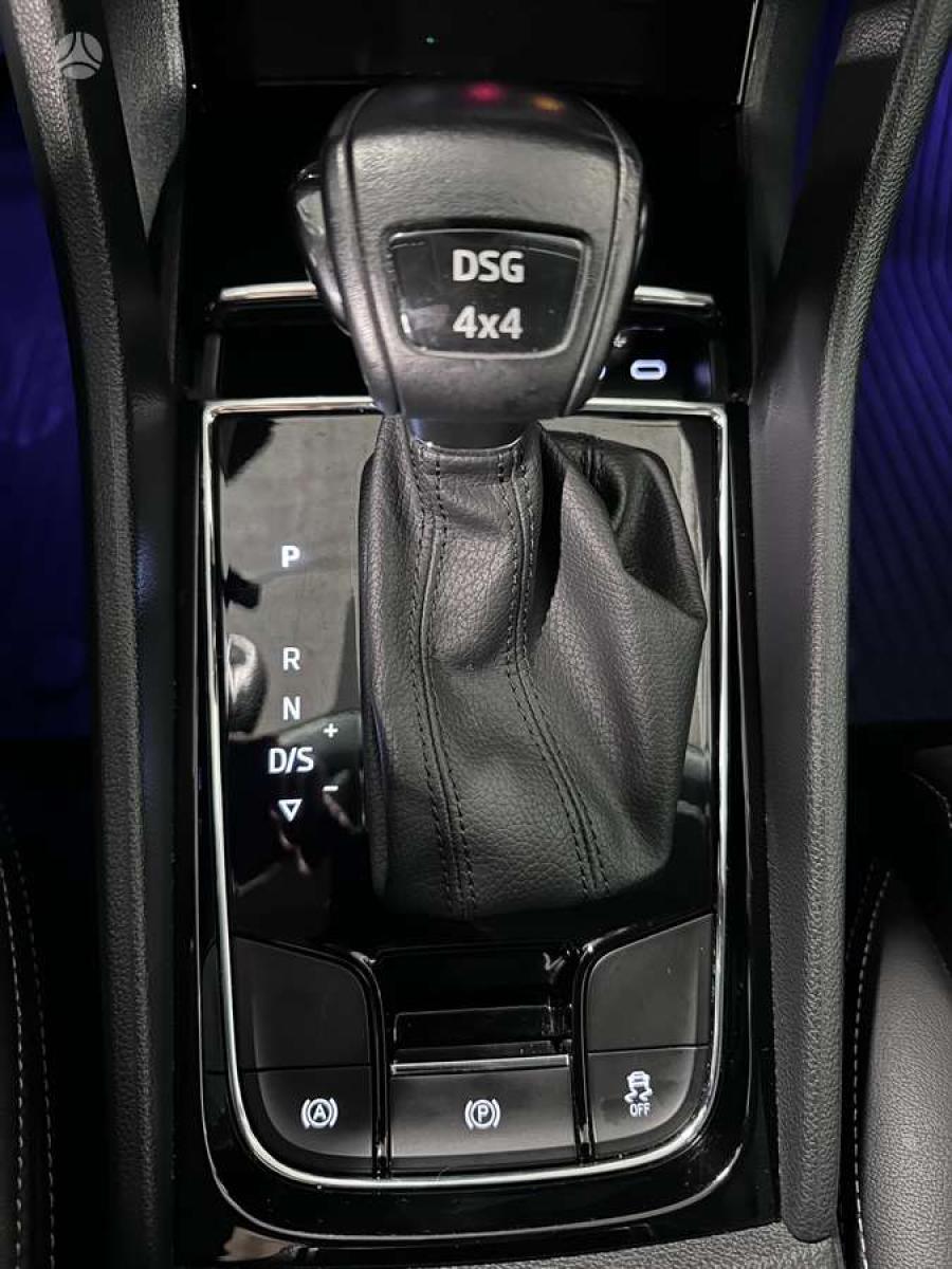 Черный Шкода Kodiaq 2021 в Вильнюс, объемом двигателя 1.97 л и пробегом 130 тыс. км за 25900 €, фото 14 на AUTOMOTO.COM.LV
