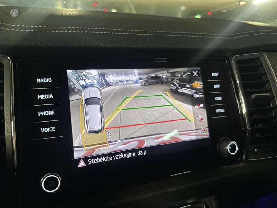 Черный Шкода Kodiaq 2021 в Вильнюс, объемом двигателя 1.97 л и пробегом 130 тыс. км за 25900 €, фото 25 на AUTOMOTO.COM.LV