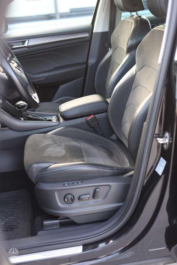 Black Skoda Kodiaq 2021 in Vilnius, with an engine capacity of 1.97 L and mileage of 130 thousand km for 24900 €, photo 10 on AUTOMOTO.COM.LV