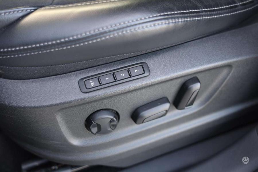 Черный Шкода Kodiaq 2021 в Вильнюс, объемом двигателя 1.97 л и пробегом 130 тыс. км за 24900 €, фото 11 на AUTOMOTO.COM.LV