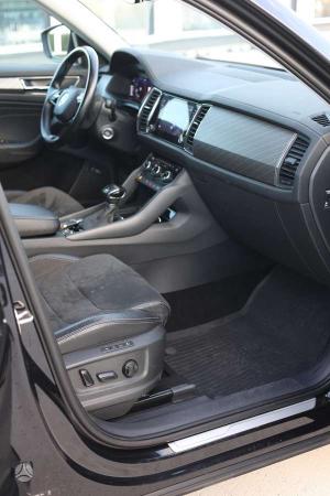 Черный Шкода Kodiaq 2021 в Вильнюс, объемом двигателя 1.97 л и пробегом 130 тыс. км за 24900 €, фото 13 на AUTOMOTO.COM.LV