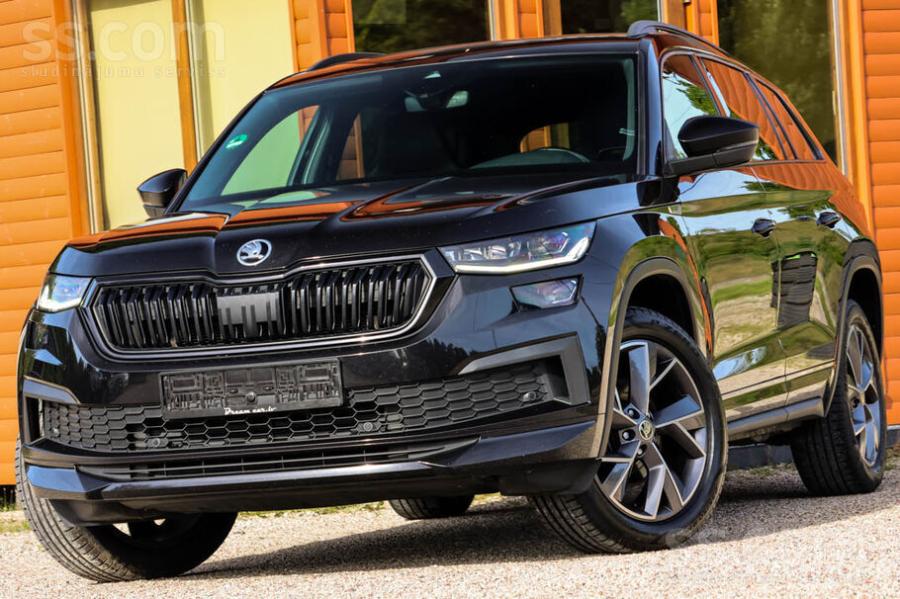 Melns Skoda Kodiaq 2021 Tukums, ar dzinēja tilpumu 1.50 L un nobraukumu 195 tūkst. km par 19790 €, foto 3 vietnē AUTOMOTO.COM.LV