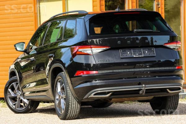 Black Skoda Kodiaq 2021 in Tukums, with an engine capacity of 1.50 L and mileage of 195 thousand km for 19790 €, photo 5 on AUTOMOTO.COM.LV