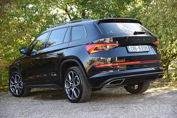 Шкода Kodiaq 2021 в Тукумс на AUTOMOTO.COM.LV Черный Шкода Kodiaq 2021 в Тукумс, объемом двигателя 2.00 л и пробегом 209 тыс. км за 25900 €, фото 6 на AUTOMOTO.COM.LV