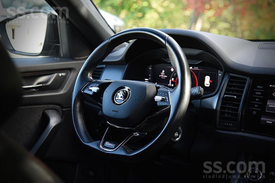 Black Skoda Kodiaq 2021 in Tukums, with an engine capacity of 2.00 L and mileage of 209 thousand km for 25900 €, photo 16 on AUTOMOTO.COM.LV