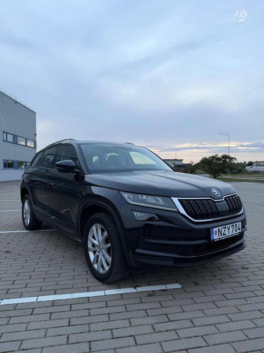 Melns Skoda Kodiaq 2021 Panevēža, ar dzinēja tilpumu 1.50 L un nobraukumu 230 tūkst. km par 15400 €, foto 1 vietnē AUTOMOTO.COM.LV