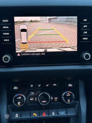 Melns Skoda Kodiaq 2021 Panevēža, ar dzinēja tilpumu 1.50 L un nobraukumu 230 tūkst. km par 15400 €, foto 10 vietnē AUTOMOTO.COM.LV