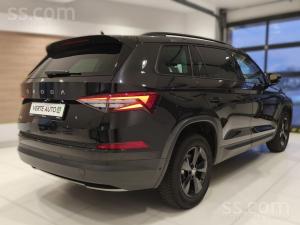 Черный Шкода Kodiaq 2022 в Рига, объемом двигателя 2.00 л и пробегом 224 тыс. км за 24490 €, фото 4 на AUTOMOTO.COM.LV