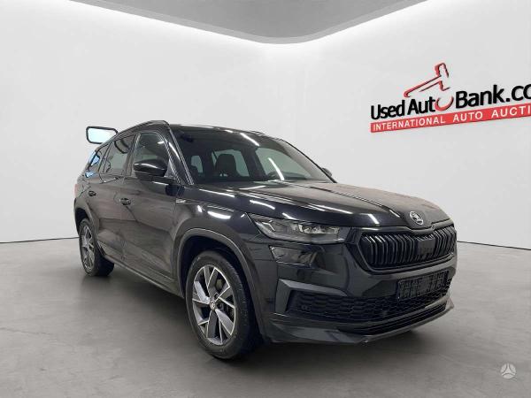 Melns Skoda Kodiaq 2022 Marijampole, ar dzinēja tilpumu 1.50 L un nobraukumu 170 tūkst. km par 27951 €, foto 3 vietnē AUTOMOTO.COM.LV