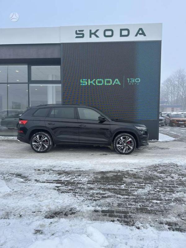 Black Skoda Kodiaq 2022 in Klaipeda, with an engine capacity of 1.98 L and mileage of 166 thousand km for 32800 €, photo 1 on AUTOMOTO.COM.LV