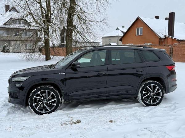 Melns Skoda Kodiaq 2022 Tauragė, ar dzinēja tilpumu 1.97 L un nobraukumu 252 tūkst. km par 23900 €, foto 3 vietnē AUTOMOTO.COM.LV