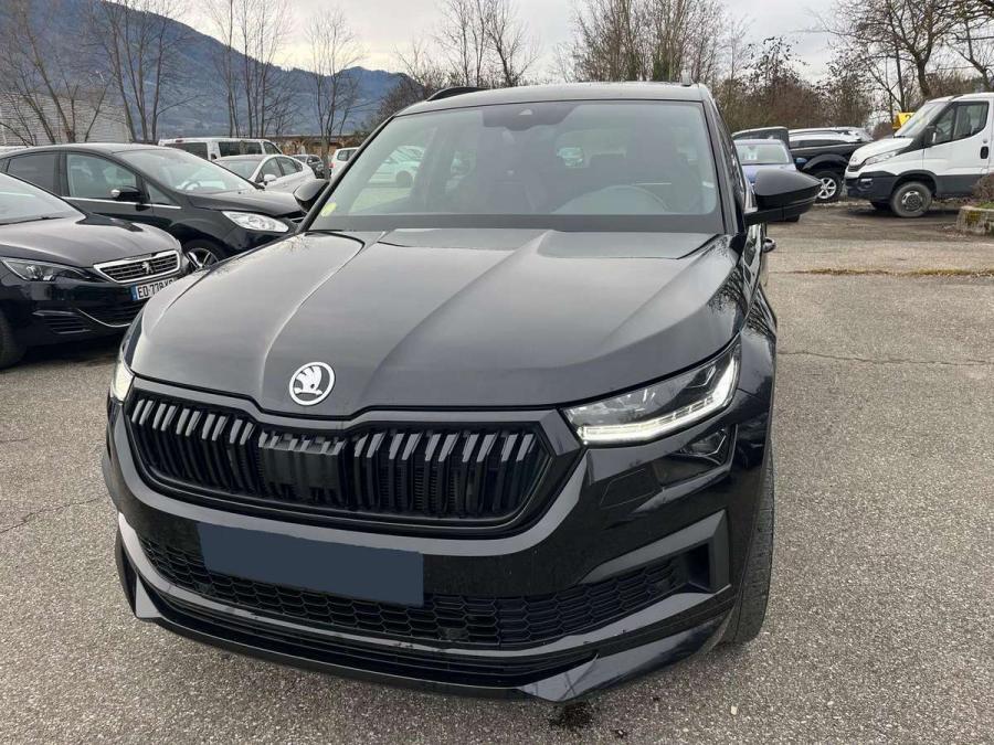 Melns Skoda Kodiaq 2022 Kauņa, ar dzinēja tilpumu 2.00 L un nobraukumu 157 tūkst. km par 26800 €, foto 1 vietnē AUTOMOTO.COM.LV