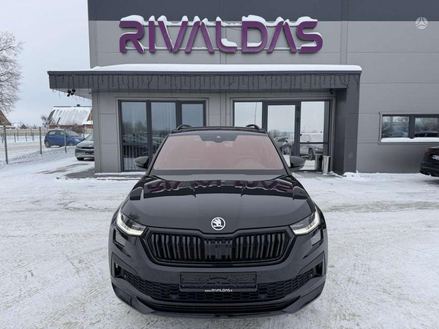 Black Skoda Kodiaq 2022 in Siauliai, with an engine capacity of 1.50 L and mileage of 154 thousand km for 27818 €, photo 1 on AUTOMOTO.COM.LV