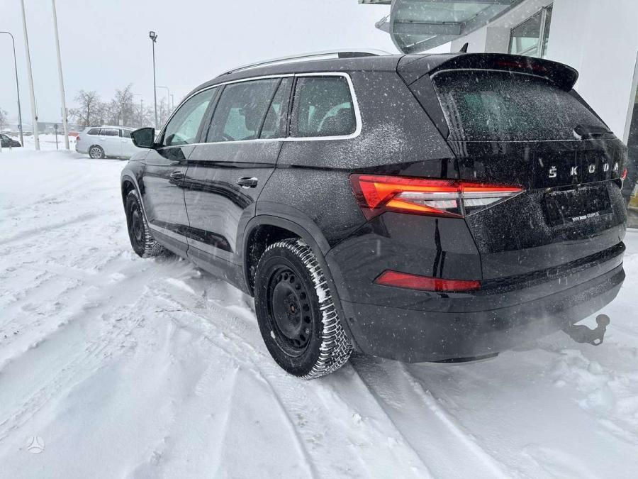 Black Skoda Kodiaq 2022 in Siauliai, with an engine capacity of 1.97 L and mileage of 197 thousand km for 24600 €, photo 11 on AUTOMOTO.COM.LV