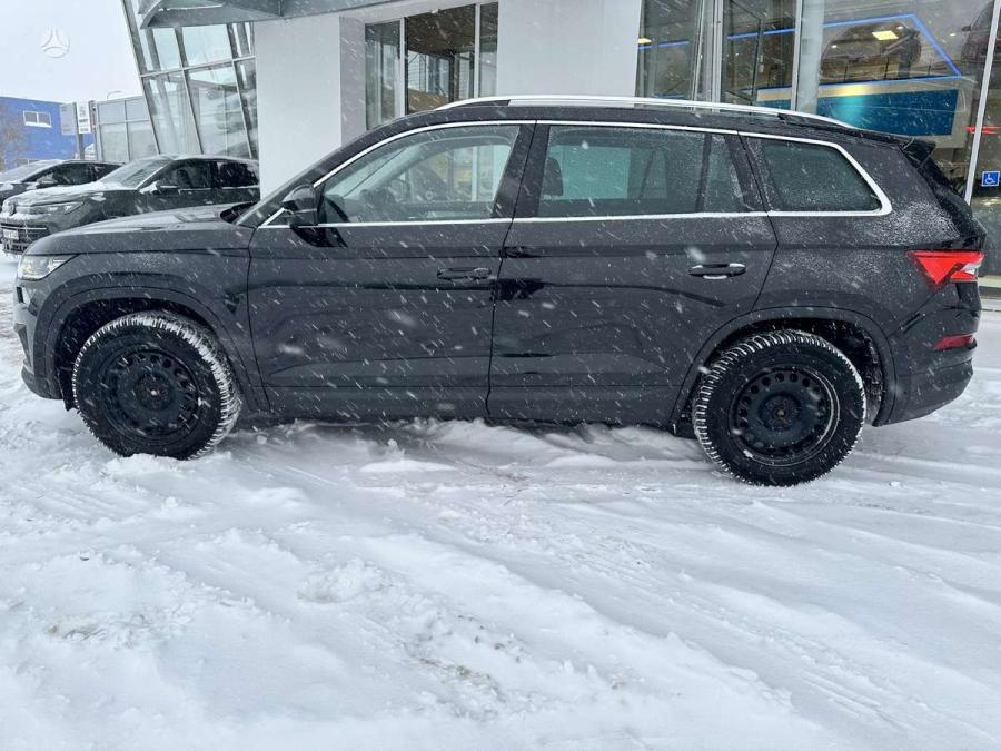 Black Skoda Kodiaq 2022 in Siauliai, with an engine capacity of 1.97 L and mileage of 197 thousand km for 24600 €, photo 12 on AUTOMOTO.COM.LV