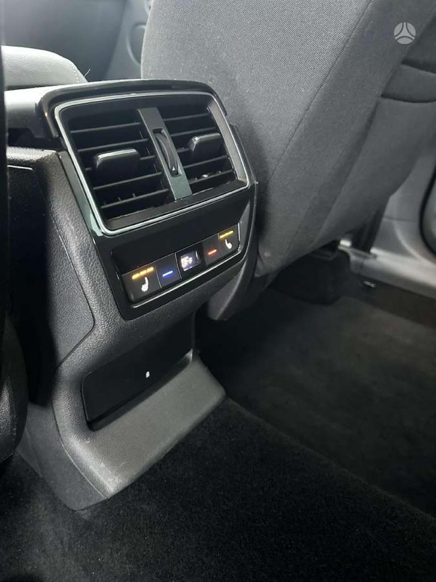 Black Skoda Kodiaq 2022 in Siauliai, with an engine capacity of 1.97 L and mileage of 197 thousand km for 24600 €, photo 15 on AUTOMOTO.COM.LV