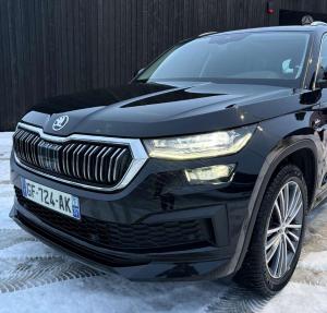 Black Skoda Kodiaq 2022 in Kaunas, with an engine capacity of 1.97 L and mileage of 270 thousand km for 23999 €, photo 2 on AUTOMOTO.COM.LV