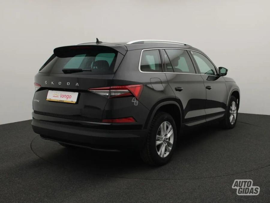 Black Skoda Kodiaq 2022 in Vilnius, with an engine capacity of 2.00 L and mileage of 212 thousand km for 21999 €, photo 9 on AUTOMOTO.COM.LV