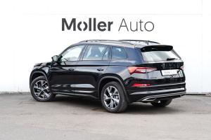 Melns Skoda Kodiaq 2022 Rīga, ar dzinēja tilpumu 2.00 L un nobraukumu 160 tūkst. km par 27950 €, foto 4 vietnē AUTOMOTO.COM.LV