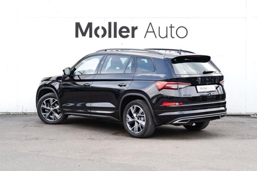 Melns Skoda Kodiaq 2022 Rīga, ar dzinēja tilpumu 2.00 L un nobraukumu 160 tūkst. km par 27950 €, foto 4 vietnē AUTOMOTO.COM.LV