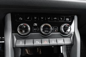 Melns Skoda Kodiaq 2022 Rīga, ar dzinēja tilpumu 2.00 L un nobraukumu 160 tūkst. km par 27950 €, foto 20 vietnē AUTOMOTO.COM.LV