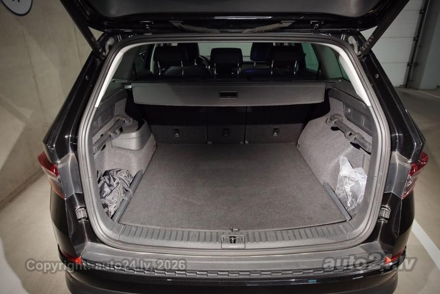 Черный Шкода Kodiaq 2022 в Таллин, объемом двигателя 2.00 л и пробегом 135 тыс. км за 28990 €, фото 24 на AUTOMOTO.COM.LV