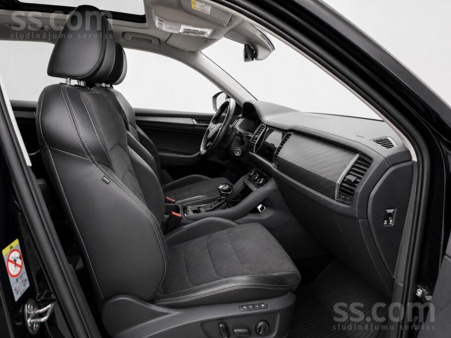 Black Skoda Kodiaq 2022 in Riga, with an engine capacity of 2.00 L and mileage of 218 thousand km for 25980 €, photo 8 on AUTOMOTO.COM.LV