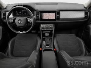 Black Skoda Kodiaq 2022 in Riga, with an engine capacity of 2.00 L and mileage of 218 thousand km for 25980 €, photo 11 on AUTOMOTO.COM.LV