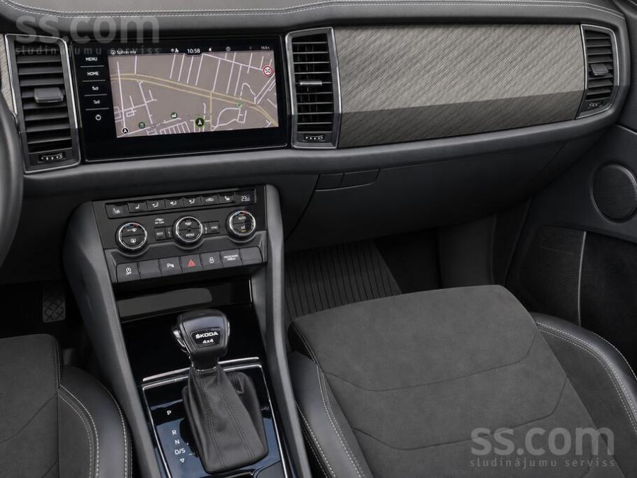 Black Skoda Kodiaq 2022 in Riga, with an engine capacity of 2.00 L and mileage of 218 thousand km for 25980 €, photo 12 on AUTOMOTO.COM.LV