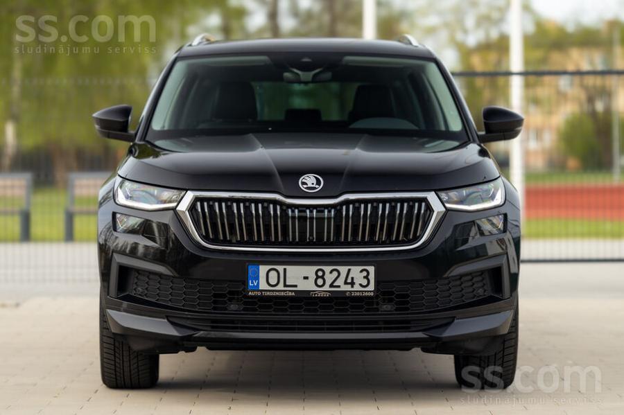 Черный Шкода Kodiaq 2022 в Рига, объемом двигателя 2.00 л и пробегом 195 тыс. км за 25890 €, фото 3 на AUTOMOTO.COM.LV