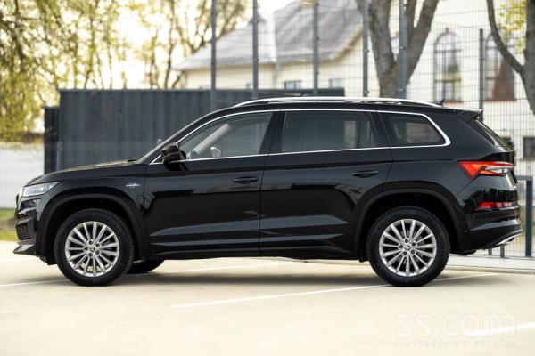 Черный Шкода Kodiaq 2022 в Рига, объемом двигателя 2.00 л и пробегом 195 тыс. км за 25890 €, фото 7 на AUTOMOTO.COM.LV