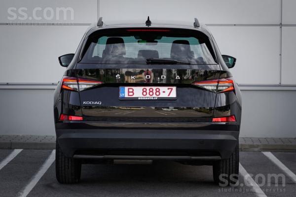 Black Skoda Kodiaq 2022 in Riga, with an engine capacity of 2.00 L and mileage of 86 thousand km for 26800 €, photo 5 on AUTOMOTO.COM.LV