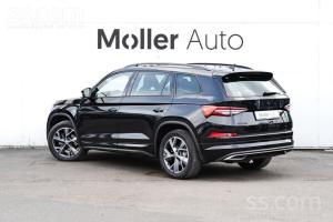 Melns Skoda Kodiaq 2022 Rīga, ar dzinēja tilpumu 2.00 L un nobraukumu 160 tūkst. km par 27950 €, foto 4 vietnē AUTOMOTO.COM.LV