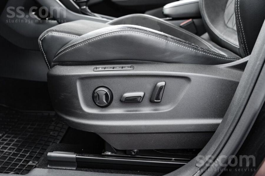 Melns Skoda Kodiaq 2022 Rīga, ar dzinēja tilpumu 2.00 L un nobraukumu 160 tūkst. km par 27950 €, foto 16 vietnē AUTOMOTO.COM.LV