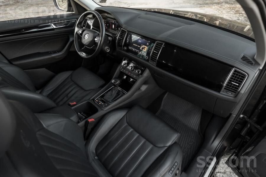 Black Skoda Kodiaq 2022 in Riga, with an engine capacity of 2.00 L and mileage of 195 thousand km for 25890 €, photo 8 on AUTOMOTO.COM.LV